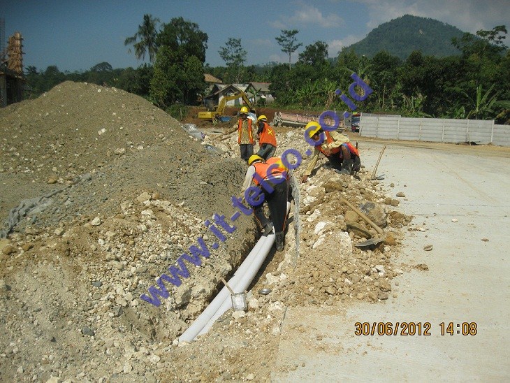 Jasa galian kabel fiber optik – AiTi